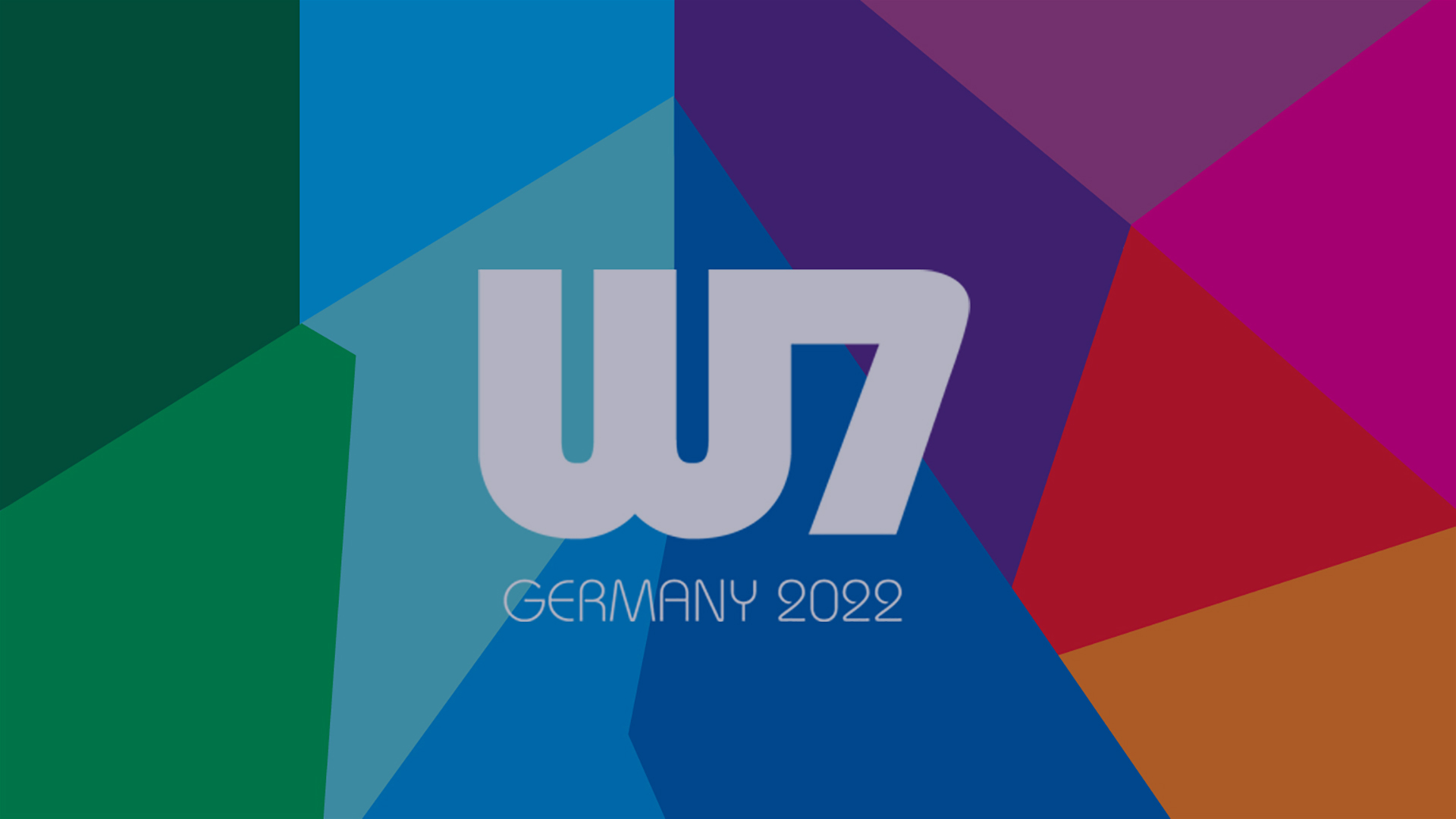 W7 G7 2022 - Women at the Table